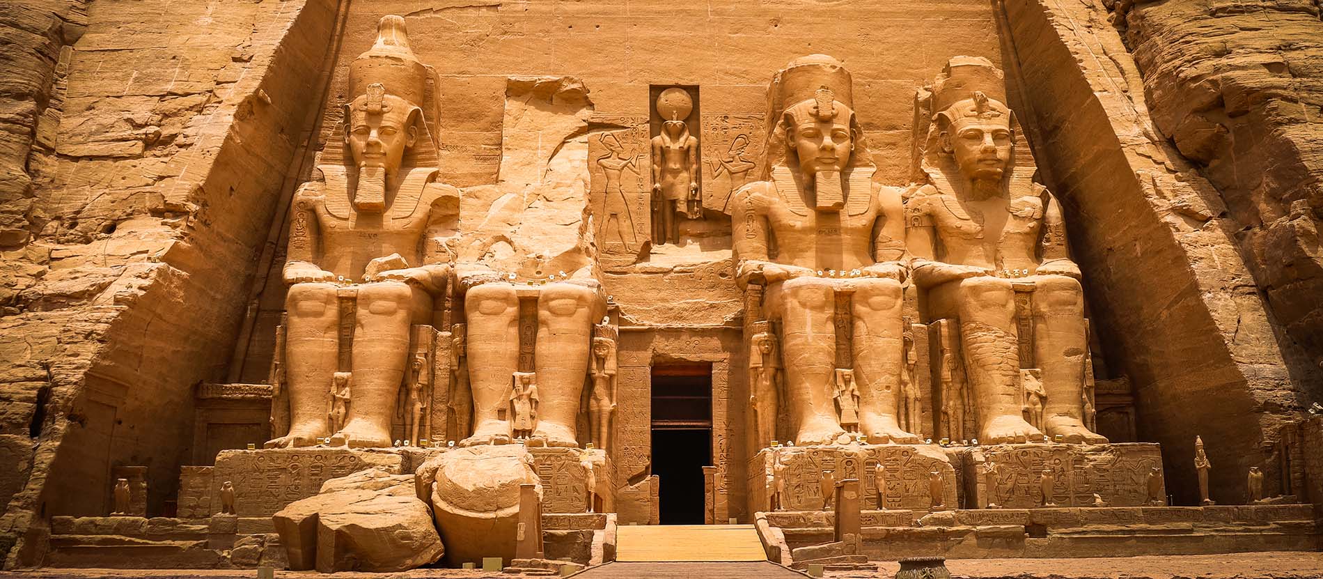 Egypt Group Giza Pyramid & Museum Tours | National Geographic Expeditions