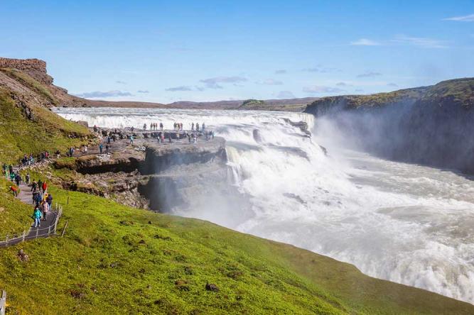 Iceland Glacier & Volcano Tours | National Geographic Expeditions