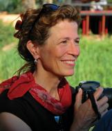 Photographer Annie Griffiths | Experts | National Geographic Expeditions
